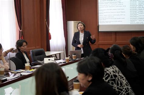 Хүүхдийн хөгжлийг дэмжих үйлчилгээний эрх зүйн орчныг боловсронгуй болгох чиглэлээр хэлэлцүүлэг