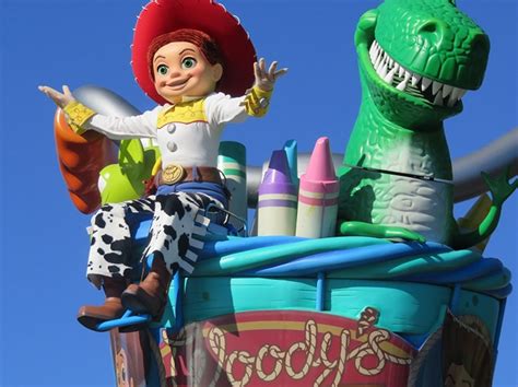 トイ・ストーリーの新作ポップコーンバケット キャステル Castel ディズニー情報