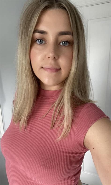 Which One Should I Use Sfwnextdoorgirls