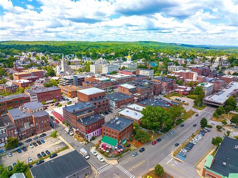 6 Best Towns In New Hampshire To Visit In 2024 - WorldAtlas