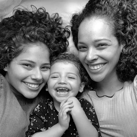 Retrato De Una Familia Feliz Foto Premium