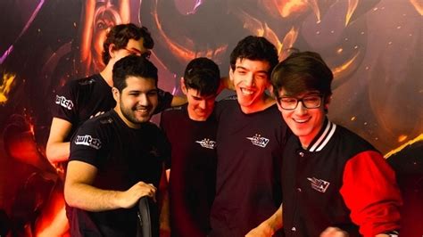CBLoL 2017 paiN Gaming não dá chances para Keyd INTZ mostra força e