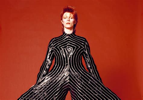 David Bowies Archive To Go On Display At Vanda East Blooloop