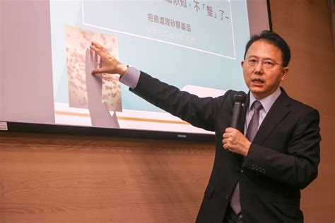 密集恐懼症注意！青春痘沒顧好 蟹足腫在胸口造疤痕森林 生活新聞 生活 聯合新聞網