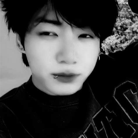 ᬊ𝐇𝐲𝐨 𝐣𝐢𝐧𖠌 Youtube