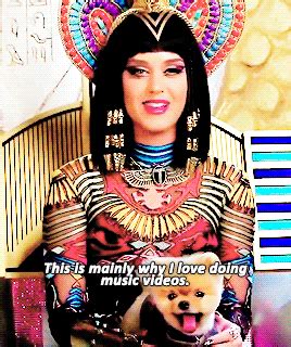Katy Perry Elephant 