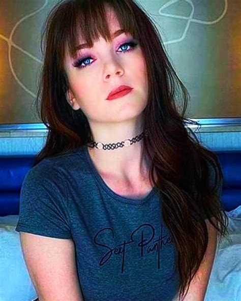 Emily Lynne Wiki Bio Age Biography Height Photos And More