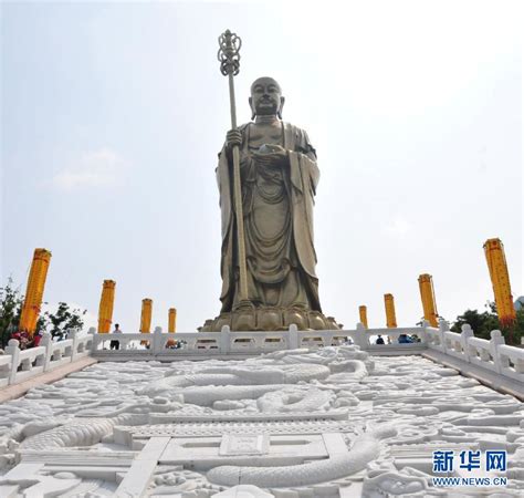 Dizang de la Montaña Jiuhua Megaconstrucciones Extreme Engineering