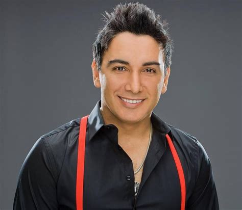 بیوگرافی شادمهر عقیلی؛ عکسهای همسر ملیسا و در مورد زندگی شخصی و هنری