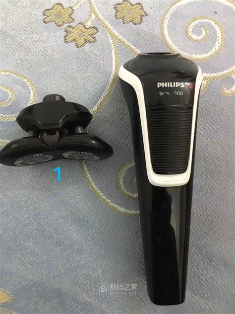 飞利浦剃须刀换电池（philips Shaver Series 500） 拆机乐园 数码之家