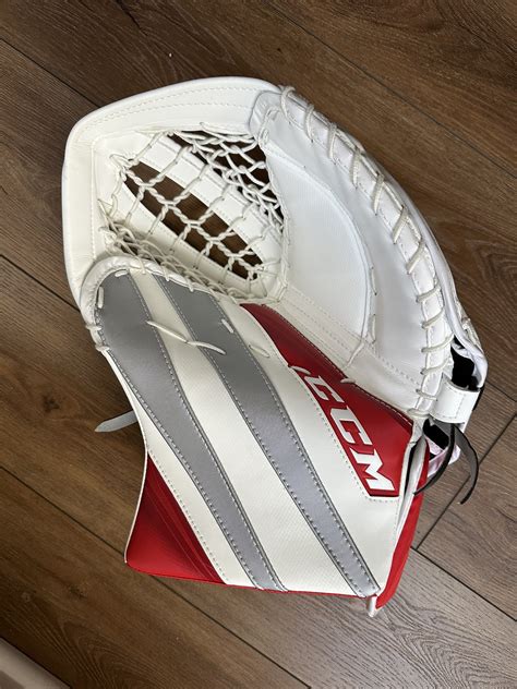 Brand New Ccm Eflex 5 Pro Sr Catching Glove 600 Degree Pocket Game