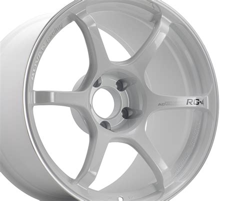 Advan Racing Rg 4