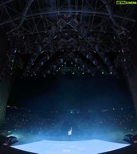 Billie Eilish Instagram Chile♥️♥️♥️♥️💙💙💙💙 Chilesantiago Gethu Cinema