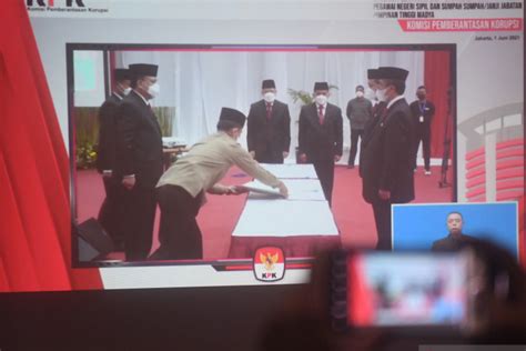 Ketua KPK Pelaku Korupsi Pengkhianat Pancasila ANTARA News