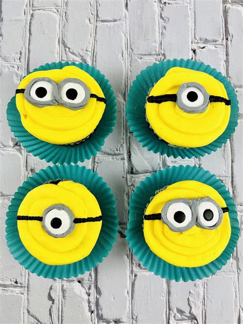 Easy Minion Cupcakes How To Make Despicable Cupcakes