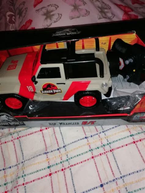 Jurassic World Jeep Wrangler Raptor Attack Rc For Sale Picclick Uk