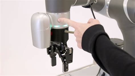 schunk pneumatic gripper collaborative robots cobots