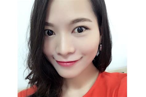 护肤小羽老师 嘴唇干燥起皮唇纹深怎么办？
