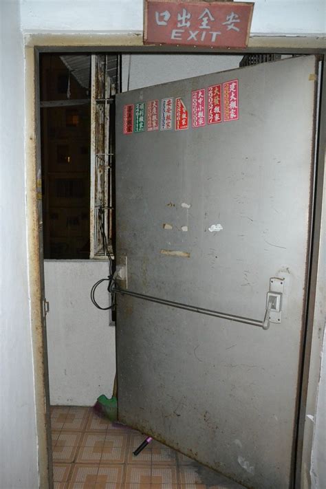 住戶怨擾民 陳情打爆專線 鐵門之亂惹民怨 要聞 聯合新聞網