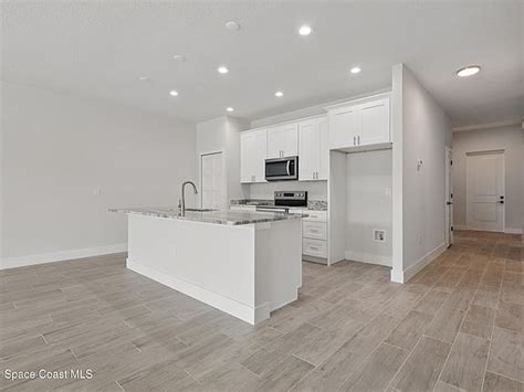 282 Americana Blvd Nw Palm Bay Fl 32907 Zillow
