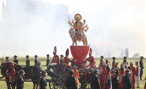 टुँडिखेलमा फूलपाती बढाइँ फाेटाेफिचर Dcnepal