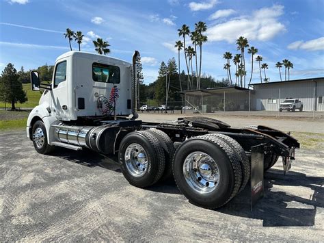 2019 Kenworth T680 3 Axle Tractor 58900 Charter Trucks