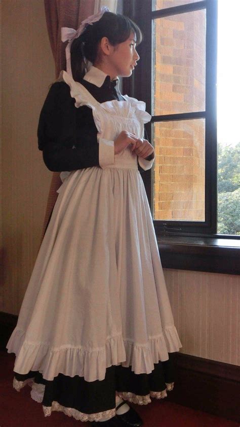 303 Best Maid Apron Images On Pinterest Curve Dresses Maid Uniform
