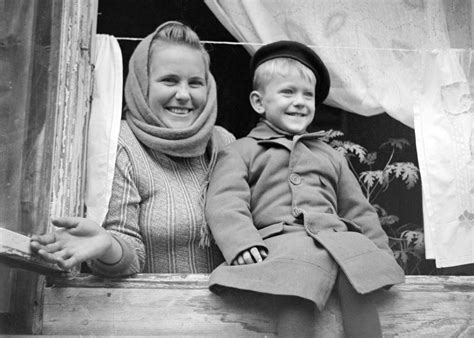 Deze Jongensnamen Waren Populair In De Jaren Vijftig Staat De Naam Van Je Man Of Goede Vriend