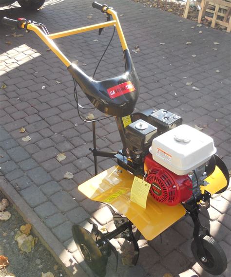 Kultivátory - Kultivátor Honda 6.5 KM 85cm 28cm hl.