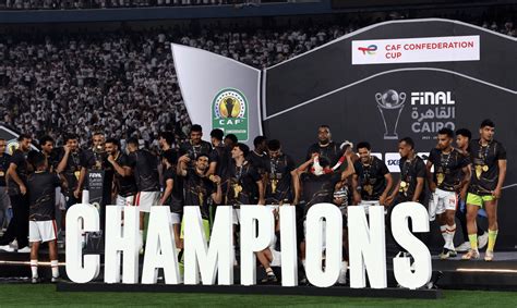 كاف يفرض عقوبات على الزمالك بعد أحداث نهائي كأس الاتحاد الإفريقي