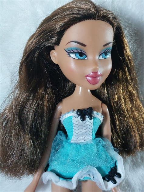 Bratz Funk Out Nevra Hobbies And Toys Toys And Games On Carousell