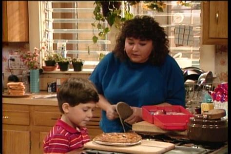 1x01 Life And Stuff Roseanne Image 17663062 Fanpop