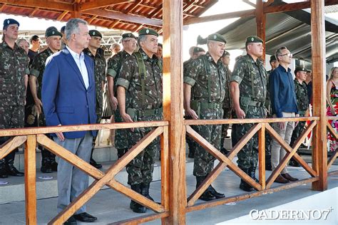 Caderno7 6º Batalhão De Engenharia De Combate Empossa Novo Comandante