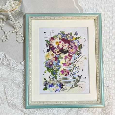 お花のティーカップで、午後はゆっくりお茶しませんか？ 押し花アート額 押し花額専門店 神戸六甲 Yu Ka Minne 国内最大級の