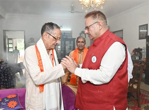 कैबिनेट मंत्री गणेश जोशी ने पूर्व मुख्यमंत्री मेजर जनरल सेनि भुवन