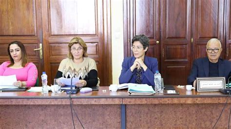 التداول حول القانون الأساسي المتعلق بالتبادل الآلي للمعلومات المتعلقة
