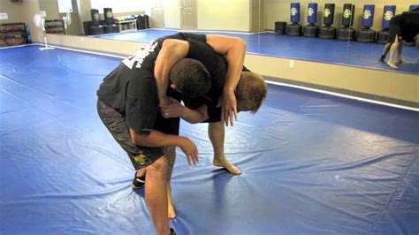 Krav Maga Defense Against Standing Headlock Youtube