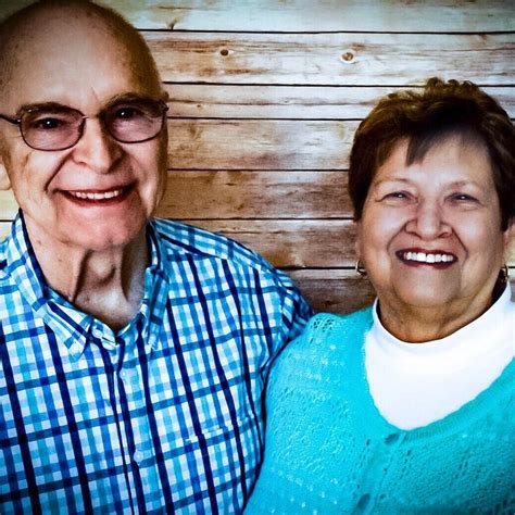 Sara Saras Signs By Design And Sara Wright Photography Swp