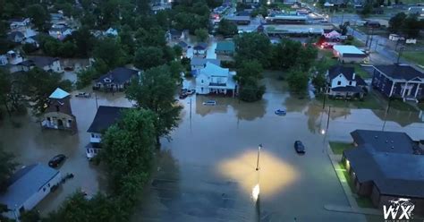 Kentucky Flash Flooding Emergency As Neighbourhoods Turned Into Rivers