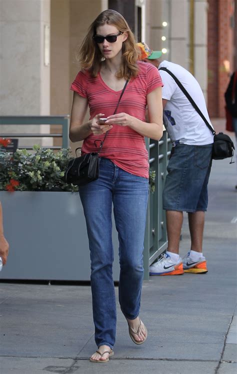 Alyssa Sutherlands Feet