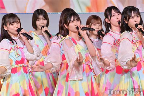 画像4 63 日向坂46、初選抜制楽曲「君はハニーデュー」披露 新衣装にも注目集まる「全部が可愛い」「おひさまとの一体感に感動」 モデルプレス