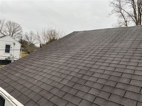 Old Roof Needing New Shingles Litespeed Construction Knoxville