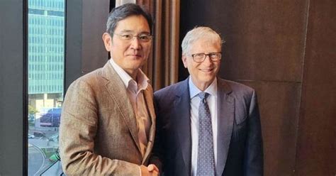 이재용·빌게이츠 손잡았다 물 필요 없는 화장실로 전 세계 어린이들 돕자