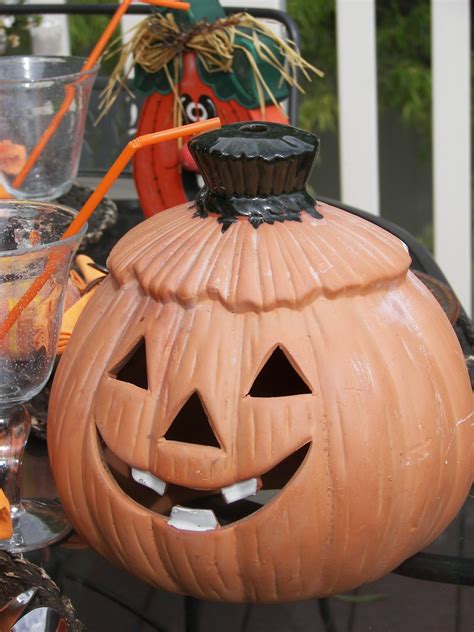 Red Couch Recipes Jolly Jack O Lantern Table