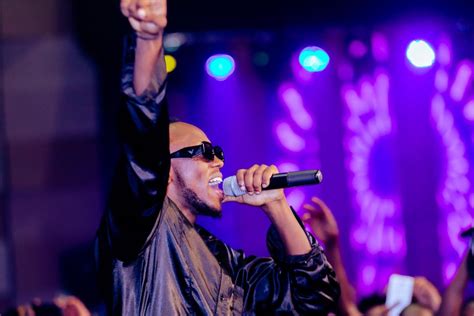 Video Indirimbo ‘inana Ya Chriss Eazy Yarishimiwe Cyane Muri