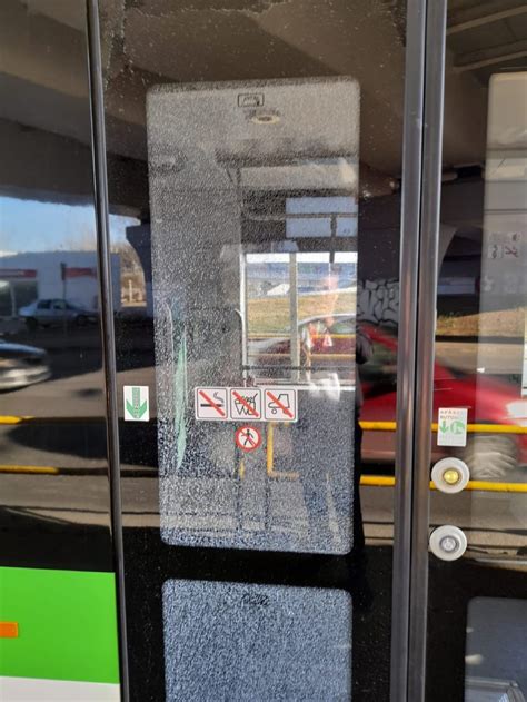 B365 Abia ieșit pe traseu în București un tramvai Imperio a fost