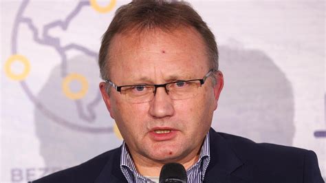 Marek Budzisz Niemcom zaczyna brakować pieniędzy Nie mają środków na realizacje wszystkich