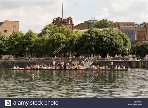 Cold Water Women Swimming Uk Hi Res Stock Photography And Images Alamy