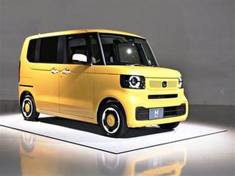 ホンダ N BOX2023年秋のフルモデルチェンジを前に内外装を公開シンプルなデザインの中に丸型 横一文字のライトで個性化 株式会社