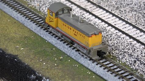 Review Broadway Limited N Scale Sw7 Switcher Bli Paragon 3 Youtube